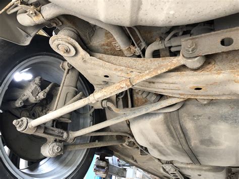 Добрался до задней подвески — Toyota Solara I, 3 л, 2000 года | визит ...