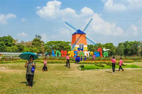 무료 이미지 큰 국가 시골의 외딴 역사적인 건물 농업 촌사람 같은 화이트 농장 목재 경계표 건축물 에너지 늙은 유럽 사람 풍차 비슷한 것
