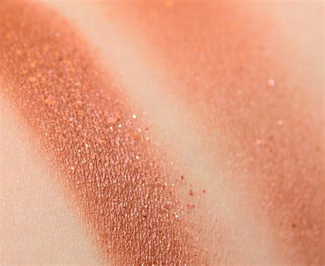 Fenty Beauty Penny Uthots Killawatt Freestyle Highlighter Review Swatches