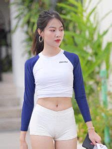 Ngắm ảnh gái xinh lộ mu múp rụp Xem mà chảy nước miếng