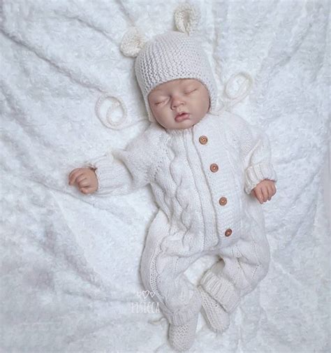 🌼Комбинезон на выписку🌼пинетки Lisicca • Фото и видео в Instagram Вязаная крючком детская