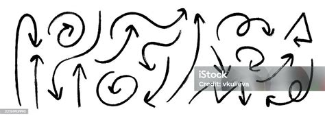 크레용 손으로 그린 화살표 컬렉션입니다 블랙 커브 지그재그 및 직선 낙서 화살표가 세트 그런지 목탄 스케치 포인터 또는 방향선 벡터 파스텔 연필 분필 또는 마커 브러시 획