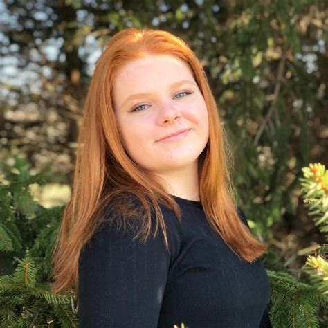 Hannah Howerton Internet Marketing Social Media Publisher Handh