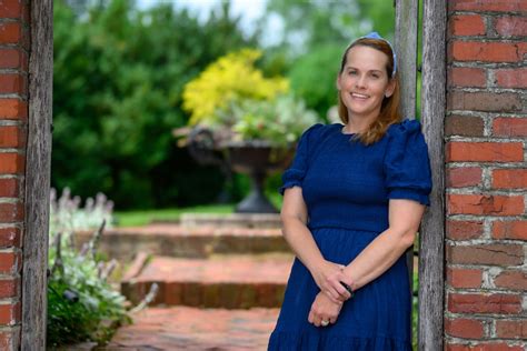 The Columns Meet A Colleague Elizabeth LeRose 03 Washington And Lee University