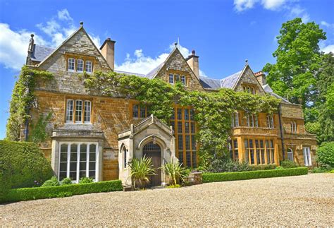 Flore House Discover Northamptonshire