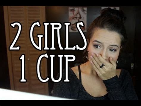 2 Girls 1 Cup Reaction