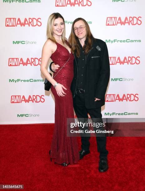Kinz Photos And Premium High Res Pictures Getty Images