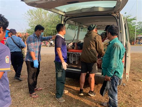 បើកបររថយន្តtacomaដឹកបងប្អូនមកពីកម្មវិធីបង្កក់ក្មួយនៅឡែមដល់ផ្លូវកោងរេចង្