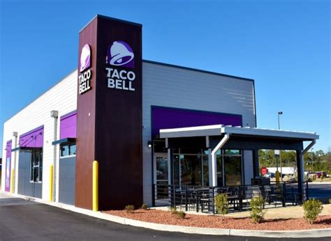 Taco Bell Testing Chicken Flatbread Melts And Shredded Beef Burrito