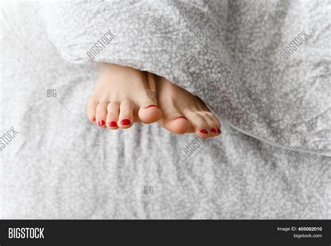 Sexy Feet Lady Telegraph