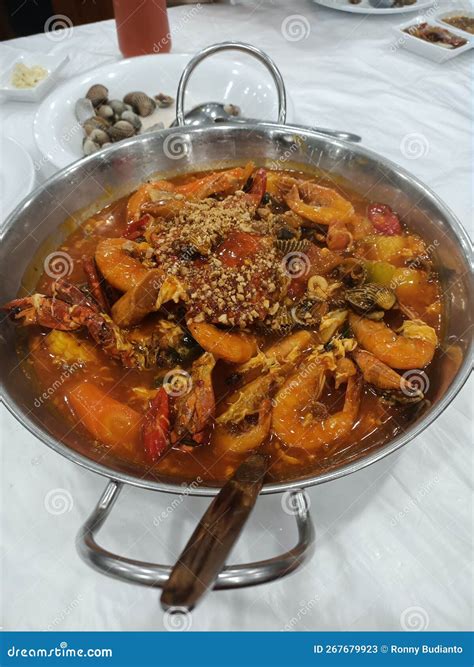 Mala Xiang Fried Shrimp Stock Image Image Of Noodle 267679923