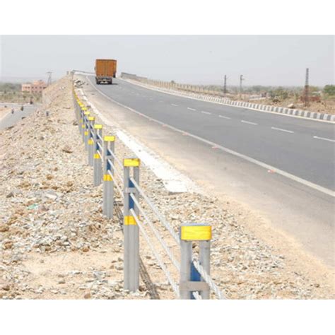 Silver Wire Rope Crash Barrier At Best Price In Bahadurgarh Treadsafe Engineers India Pvt Ltd