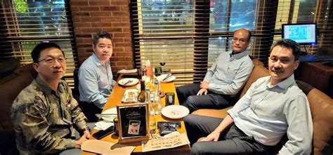 ជនជាតិខ្មែរកាន់តំណែងធំៗនៅអាស៊ាន សារព័ត៌មាន នគរវត្ត