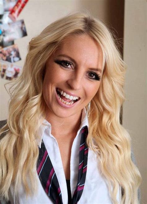 Fake Britney Barnorama
