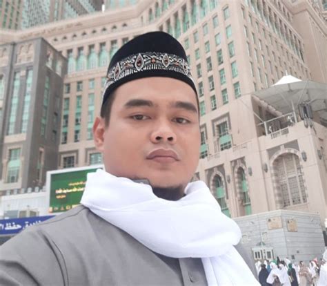 Profil Ustadz Cecep Suherman S Sos I