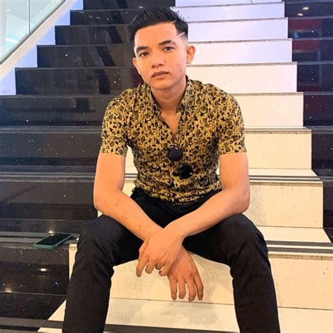 Ahmad Shukri Crew Trainer Mcdonalds Rimbayu Dt Linkedin