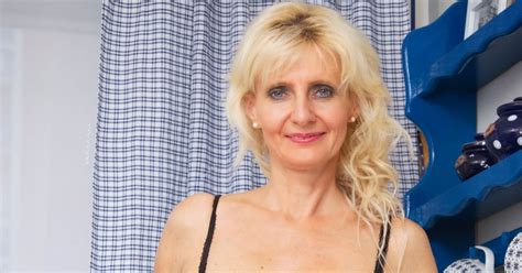 Blonde Lingerie Alta California