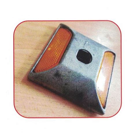 Guard Rail Reflectors Feature Durable At Best Price In Gondia Yogesh R Shukla
