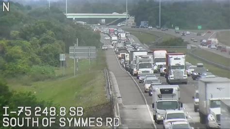Oversize Load Hits Overpass Causes Traffic Jam On I 75 Wfla
