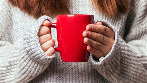 Shop This Popular Heated Coffee Mug That Connects To Your Smartphone