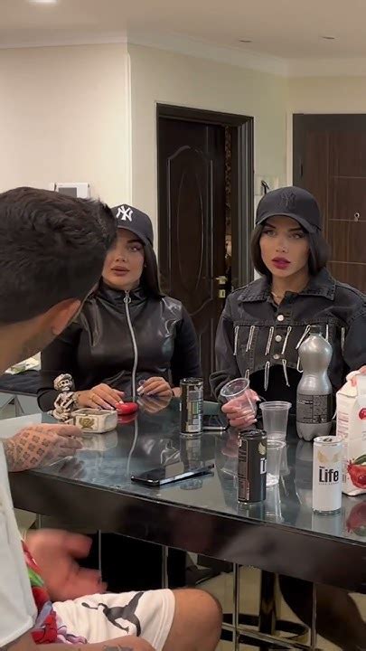 💋پویان و امیر دختر اوردن خونه 😳 جای رژ دختره مونده بود Youtube