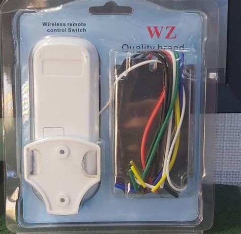 خرید و قیمت کلید برق 4 کاناله ریموت کنترل دار با برد 30متر ترب