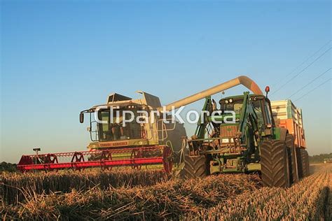 해외작가포토 클립아트코리아 통로이미지 주
