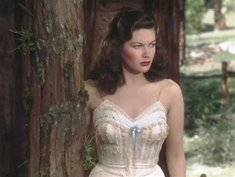 Yvonne Decarlo Yvonne De Carlo Old Hollywood Stars Classic Hollywood