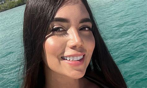 Andrea Garcia Biography 33 Photos Age Height Real Name Instagram