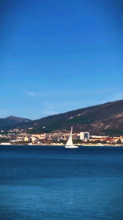 Какая бы не была погода за окном пусть на душе будет тепло и солнечно ️ Youtube