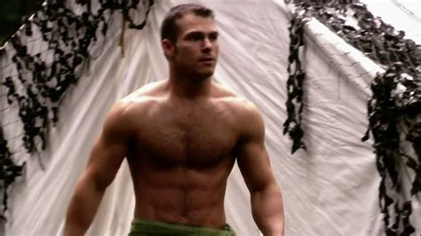 Auscaps Shawn Roberts Nude In Dark Skies