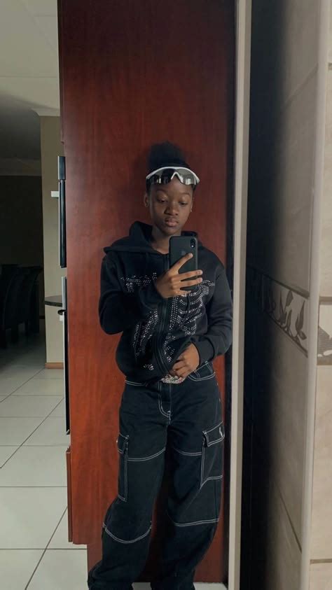 Luh Twizzy Outfits Women