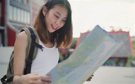 Hire A Female Tour Guide In Bangkok Nightlife Tour Sightseeing