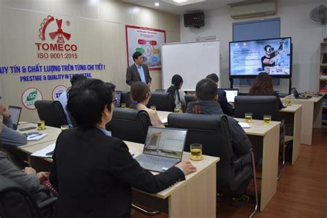 Supporting Businesses To Build A Digital Transformation Roadmap