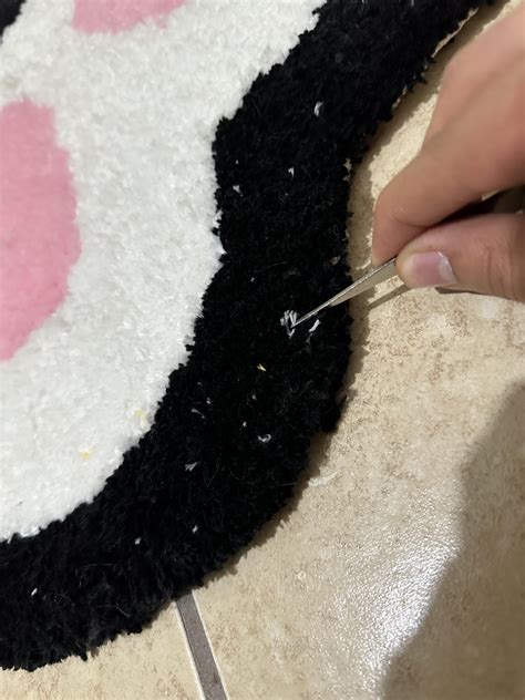 Small Strings Of Cloth Sticking Out Rtufting