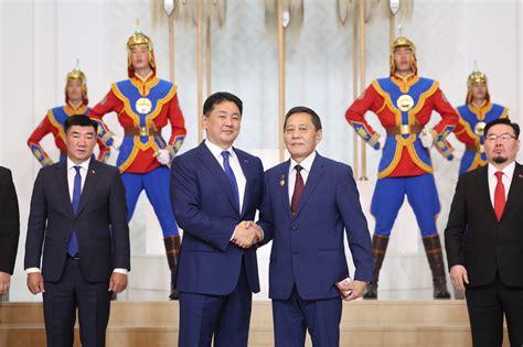 Монголын Нотариатчдын Монголын Нотариатчдын танхим