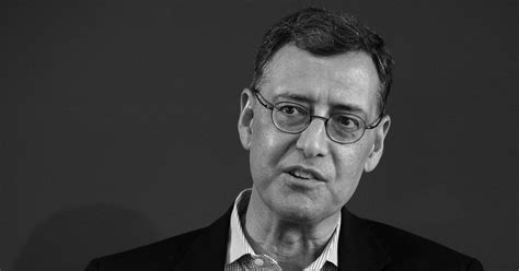 Paul Ingrassia One Of The Top Business Reporters Of His Era