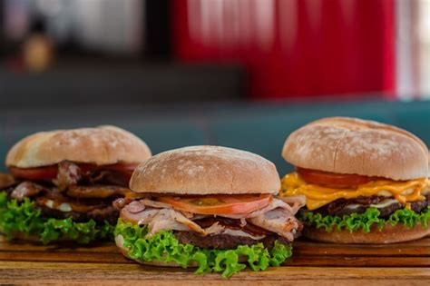 패스트 푸드 주방 음료 신선한 햄버거와 감자 튀김을 측정합니다 0명에 대한 스톡 사진 및 기타 이미지 0명 감자 요리 건강에 좋지 않은 음식 Istock