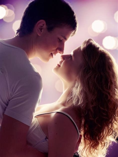 What A Guy Is Thinking While Kissing You Possible Thoughts Marriage Advice Expert