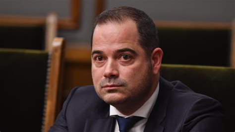 Депутатите изслушват Калин Стоянов за дейността на Нотариуса Новини бг