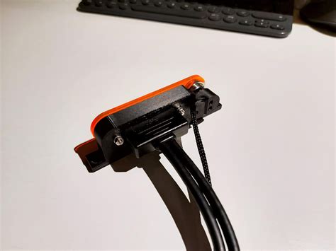 14 9l Custom Itx Case With Nh D15 And Translucent Acrylic R Sffpc