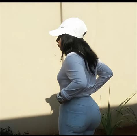 Is This Body Built For BWC Scrolller