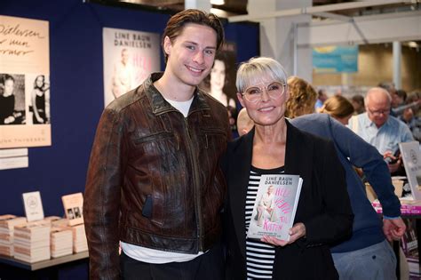 Rygterne Har Svirret Nu Svarer Line Baun Danielsen På Om Michael Laudrup Er Far Til Hendes Søn