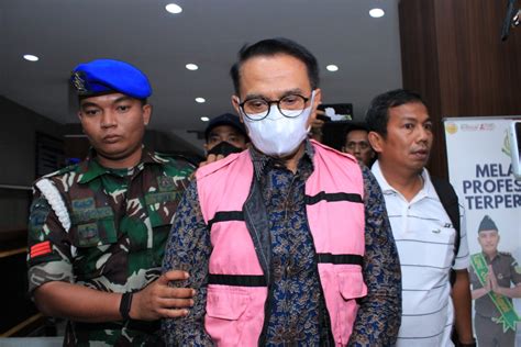 Hgu Ptpn Ii Disulap Jadi Citraland Irwan Peranginangin Eks Dirut Ptpn Ii Resmi Ditahan