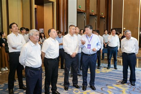 工业和信息化部装备工业发展中心 中心要闻 “工业母机 ”百行万企产需对接活动正式启动