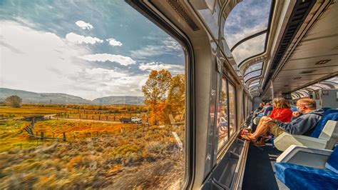 7 Best Amtrak Trips To Take In The Fall