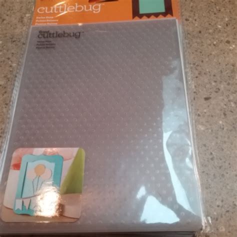 Cuttlebug Embossing Folder Swiss Dots