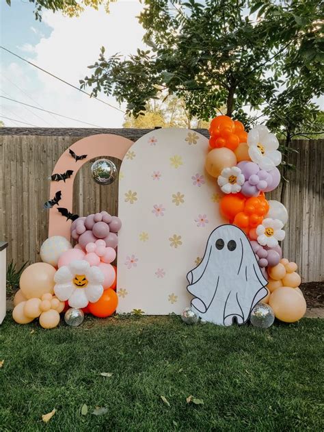 Groovy Or Shall We Say Boo Vy Halloween Balloon Backdrop