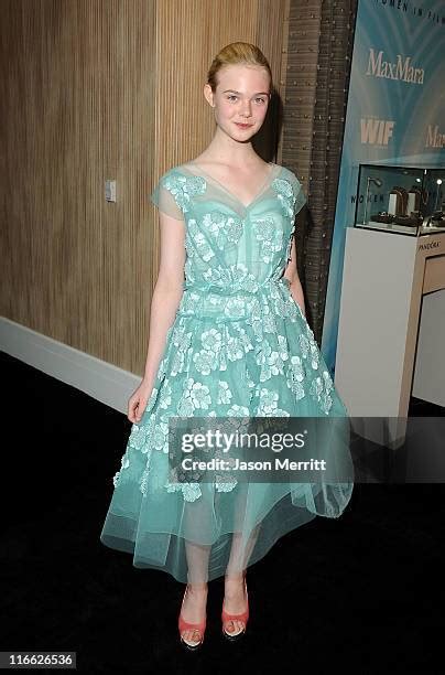 Elle Fanning 2011 Photos And Premium High Res Pictures Getty Images