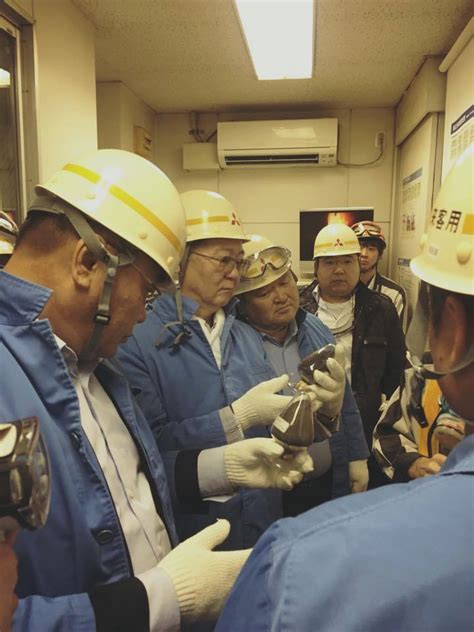 Японы зэс боловсруулах үйлдвэртэй танилцав